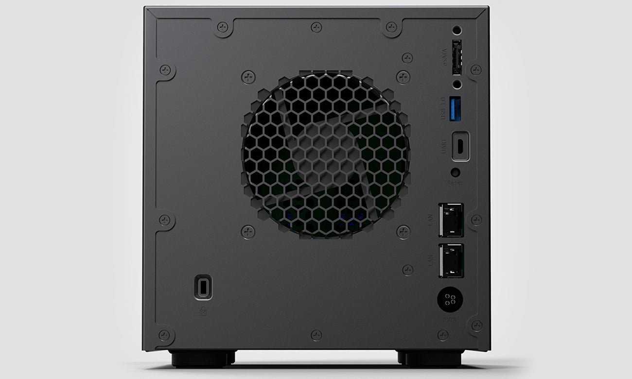 Netgear ReadyNAS 424 (4xHDD, 2x1.5-2.2GHz,2GB,2xUSB,2xLAN) - Dyski ...